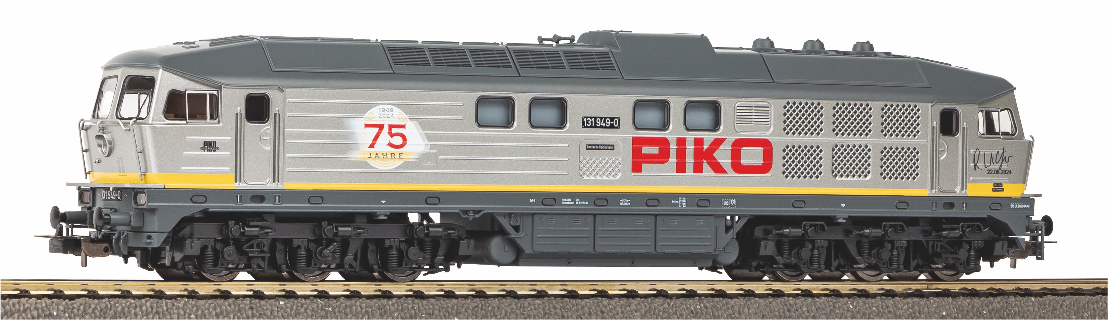 59761 BR131 柴油机车 (PIKO 75 周年纪念机车) - 东莞安瑞模型工艺品营销有限公司